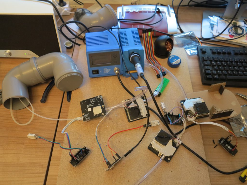 Particulate Matter Sensor and Controller project by luftdaten.info ...